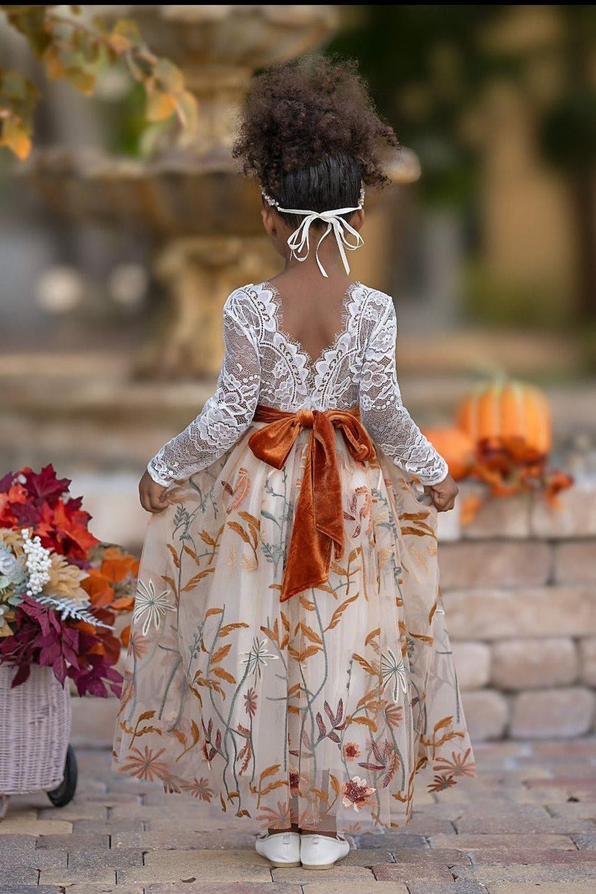 The Little Kitten Boutique: Flower Girl Dresses & Girls Clothing